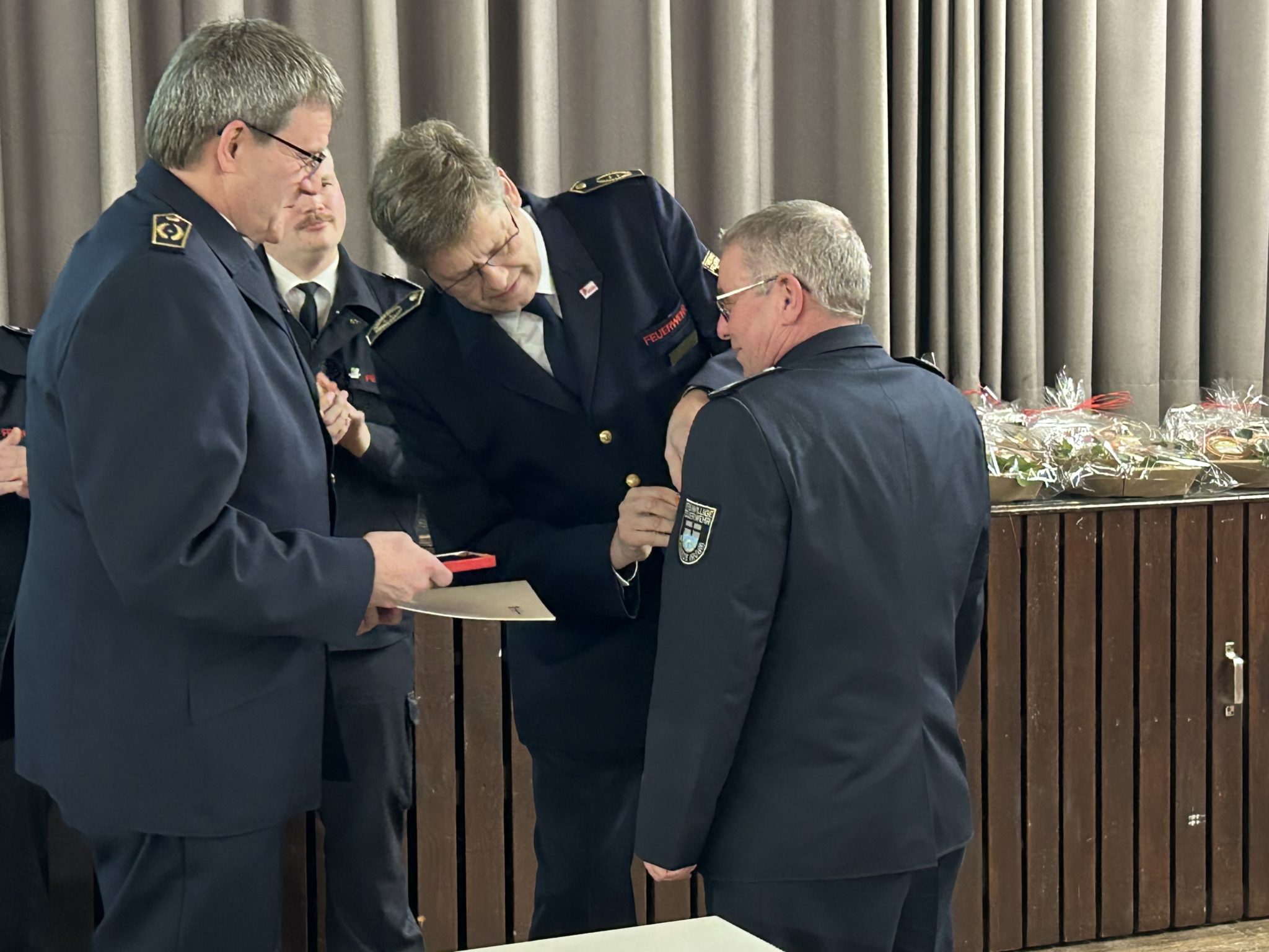 Große Auszeichnungen für Georg Ptacek – Feuerwehr Wickede (Ruhr) – 112% ...